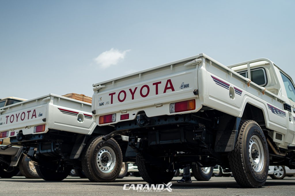 Toyota Land Cruiser GRJ79 - Worldwide Export - Best Prices • CarandX