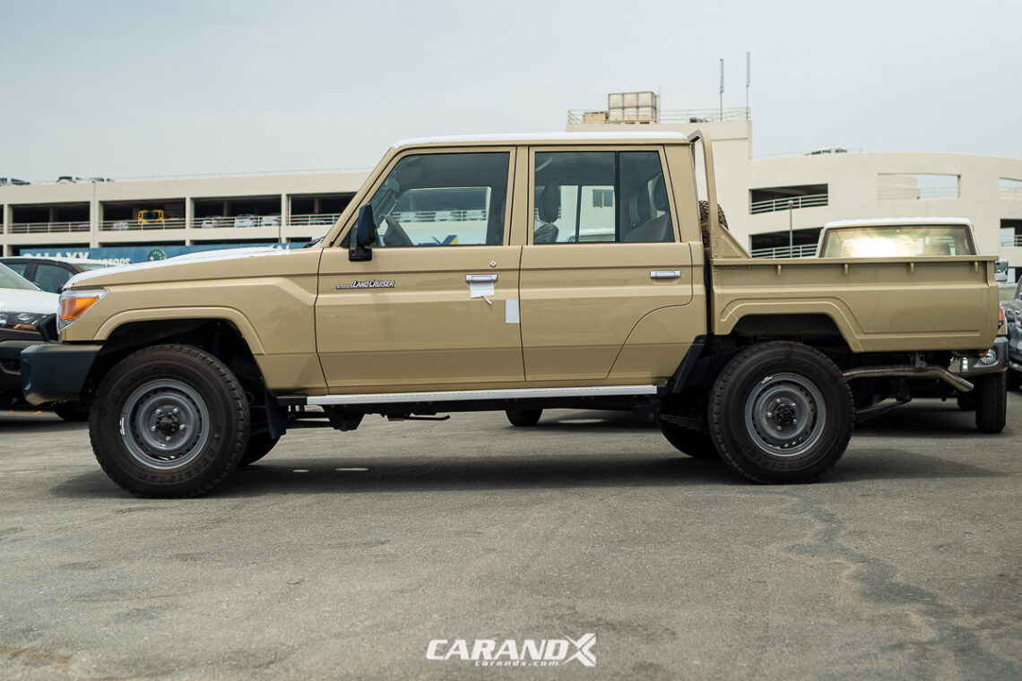 Toyota Land Cruiser HZJ79 4.2 - Worldwide Export - Best Prices • CarandX