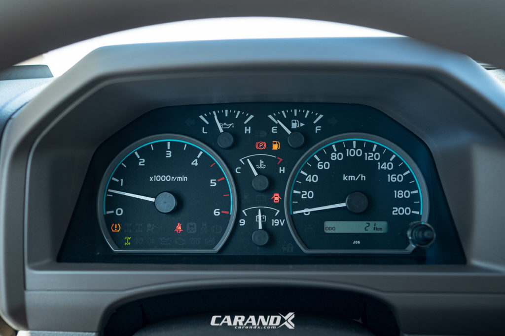 Toyota Land Cruiser VDJ76 - Worldwide Export - Best Prices • CarandX